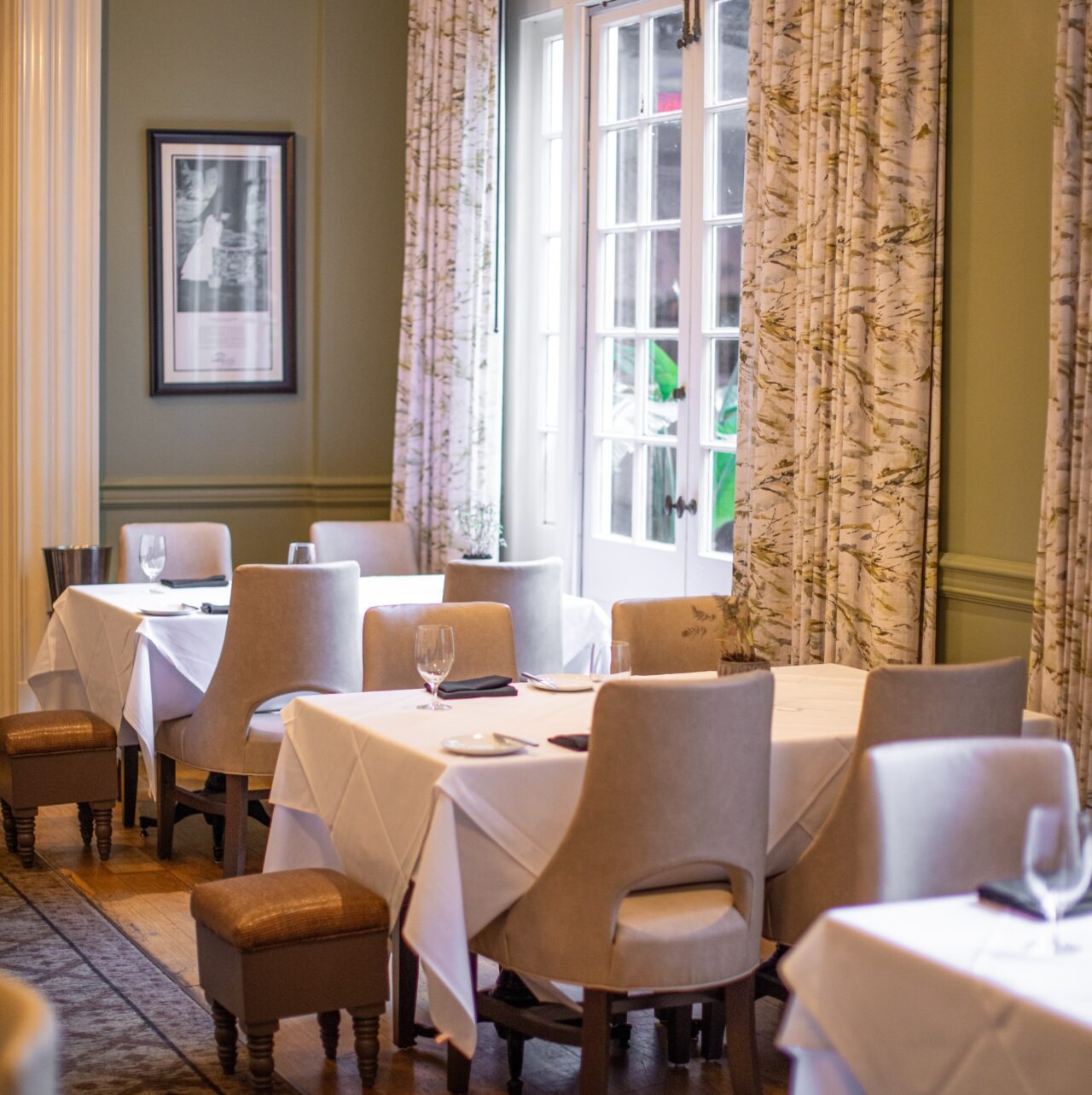 Reservations and Private Dining - Restaurant R'evolution