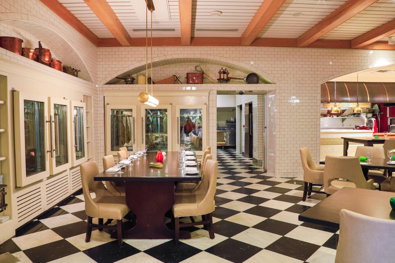 Reservations and Private Dining - Restaurant R'evolution